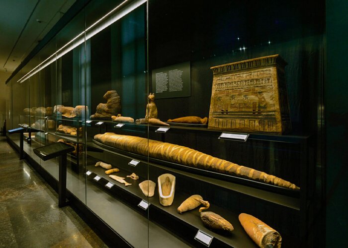 Tour to Luxor Museum and Mummification Museum
